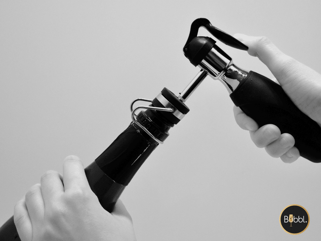 How to store champagne and effervescence definition? - Wikeeps